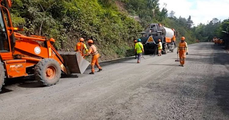 Les travaux de réfection de la RN2 en cours - Madagascar-Tribune.com