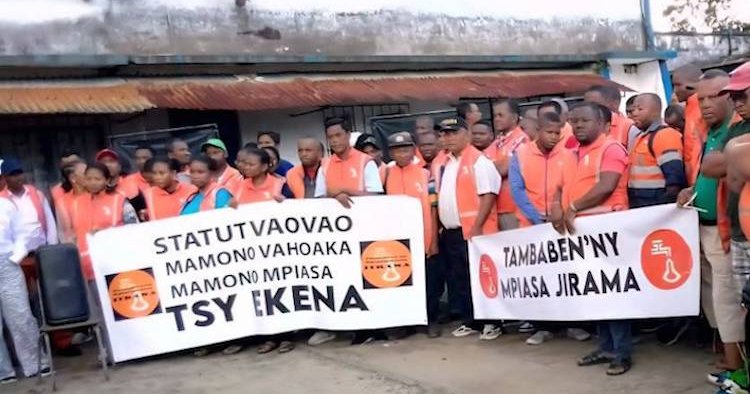 Jirama : les employés s’opposent au changement de statut - Madagascar ...