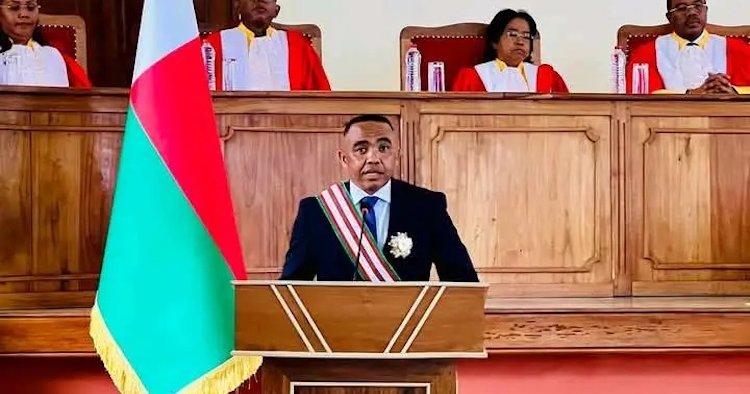 Le Colonel Michaël Randrianirina annonce une transition sous le signe ...